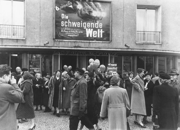 1949–1960: After the Founding of the Two German States | Deutsche ...